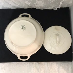 Edwin M. Knowles China Co. | Dining | Antique Knowles Round Covered ...